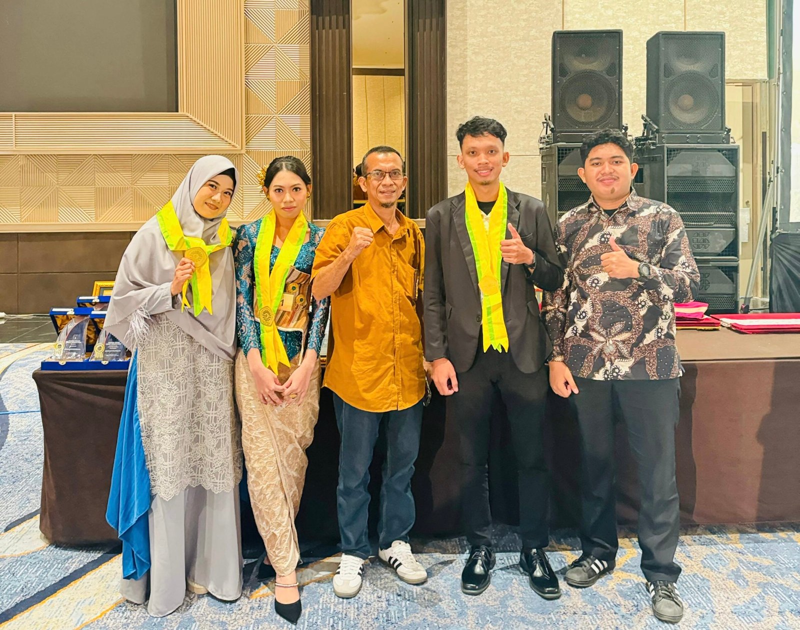 Empat Tahun Berdiri, Prodi Hukum UNM Cetak Lulusan Pertama - Respublica